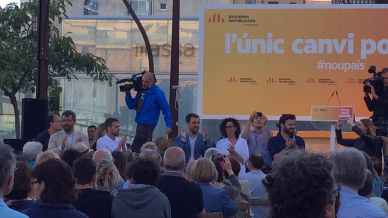 ERC - Resum dia "7" - Maria Xinxó - YouTube