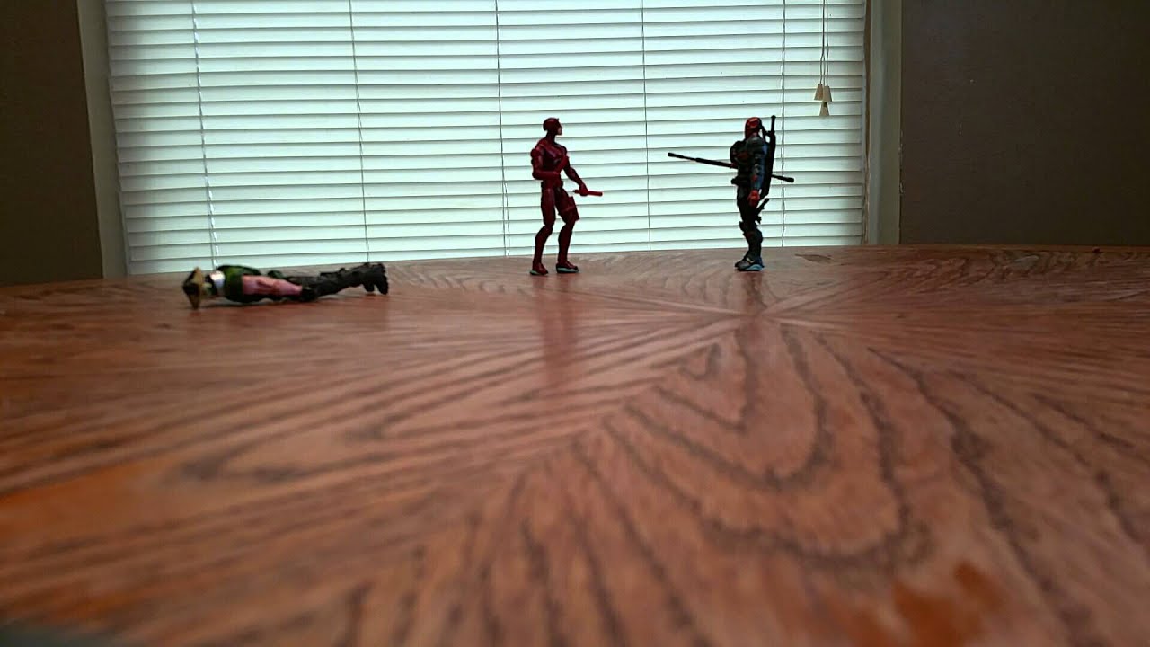 Daredevil vs Deathstroke Stop Motion - YouTube