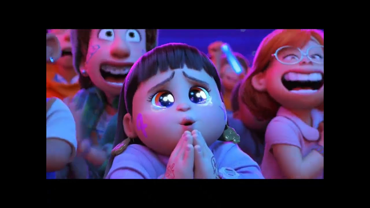 Turning Red - Audience Reaction, Part 3 (Opening Night Fan Event) - YouTube