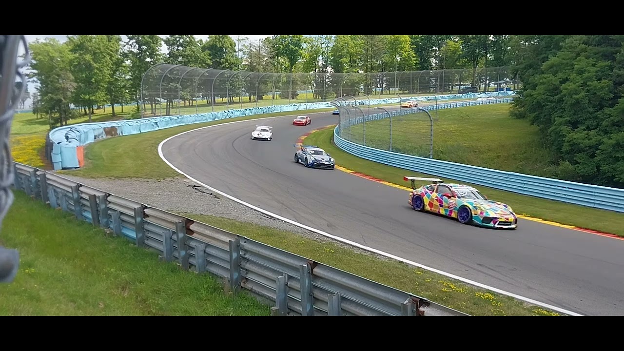 Sunday Porsche Sprint pace lap - YouTube