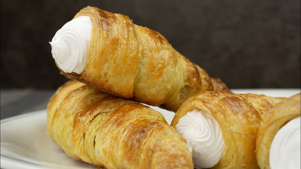 The Best Puff Pastry Cream Horns // How To Make The Perfect Puff Pastry ...
