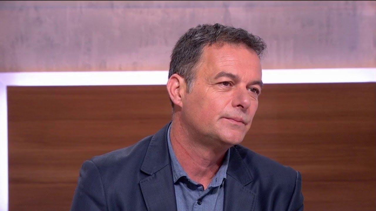 L'interview d'actualité - Christophe Robert - YouTube