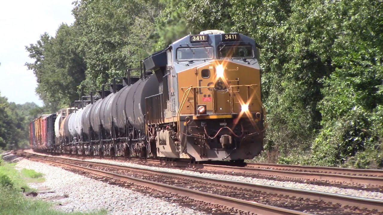 CSX 3411 leads Q491-06 in Savannah, GA 8/7/20 - YouTube
