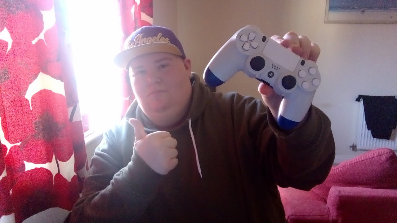 *NEW* Blue & White Ps4 Custom Controller 🎮 - YouTube