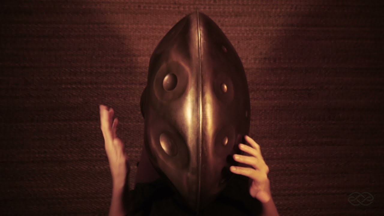 F2 Low Pygmy 16 - Manik (Pantam/Handpan) played by Mar Loi - YouTube