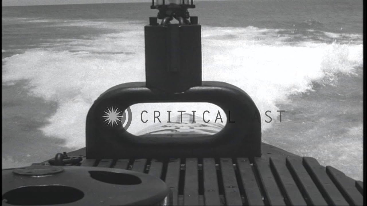 The United States Navy USS Carp arrives at Pearl Harbor, Hawaii and ...