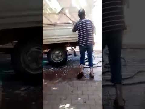 ERİK DALI EŞLİĞİNDE ARABA YIKAMAK