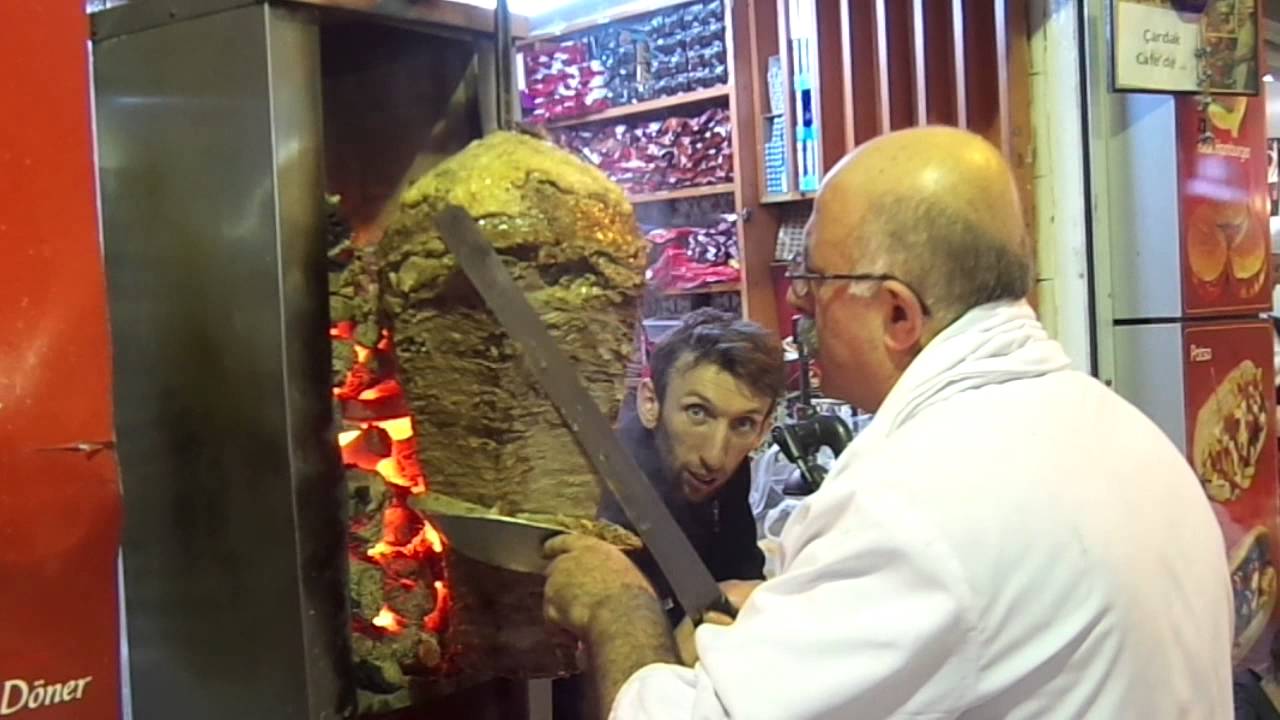 Turkish Gyro (Doner) in Grand Bazaar, Istanbul/TURKEY - YouTube