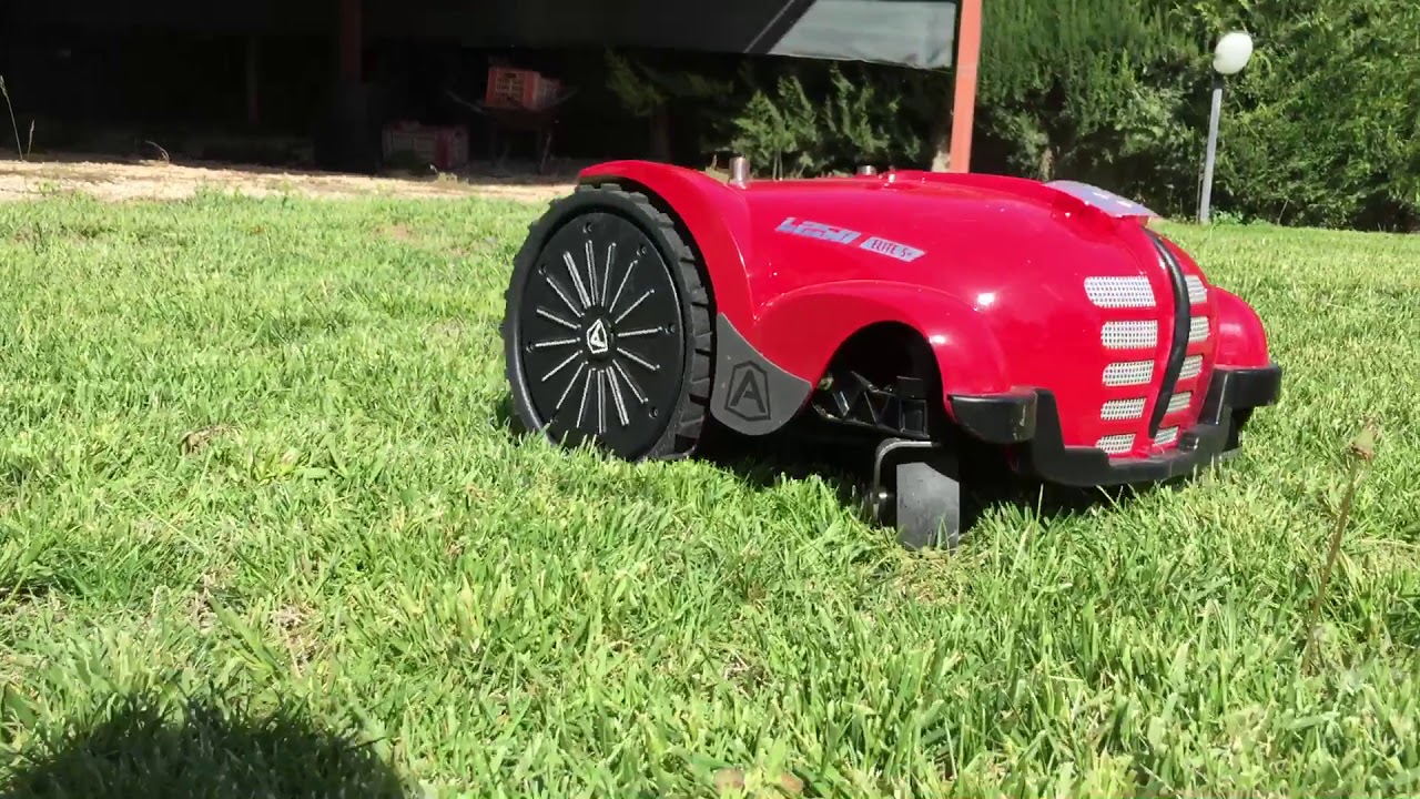 Ambrogio Robot L 250 Elite S+ - YouTube