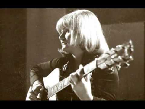 SELDA BAGCAN - cemberimde gul oya