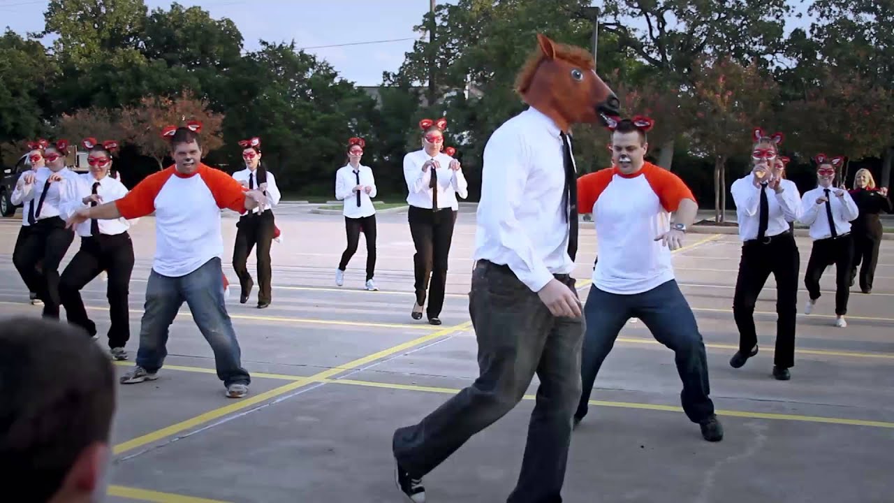 Foxy Flash Mob at Church Halloween Party - YouTube