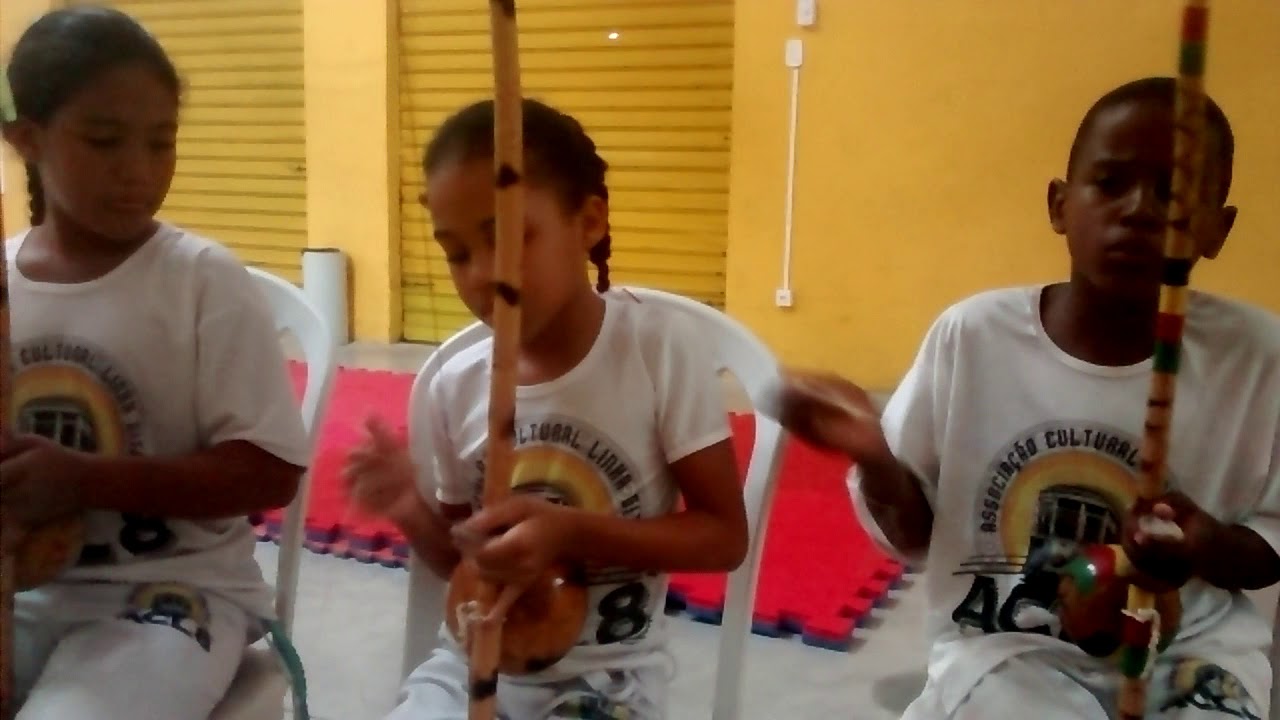 Professor Cacheado Aula de Instrumentos ACL8 - YouTube