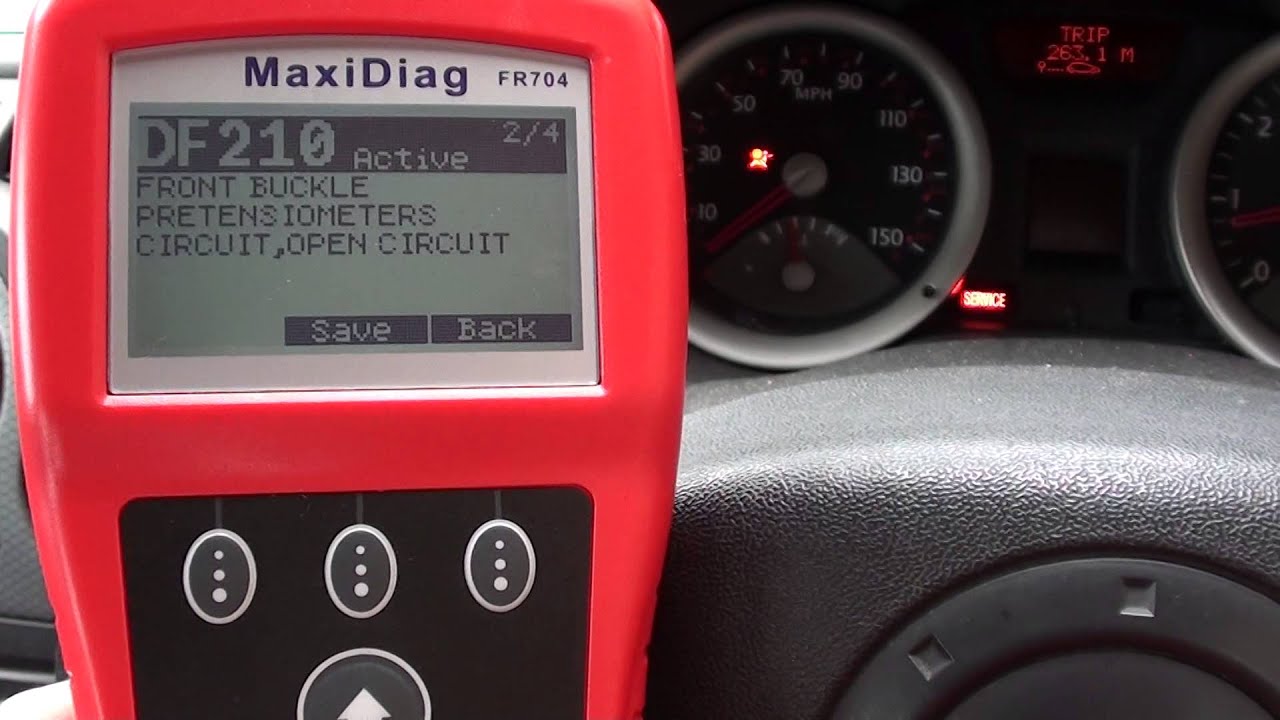 Autel FR704 Diagnose Renault SRS Airbag Faults - YouTube