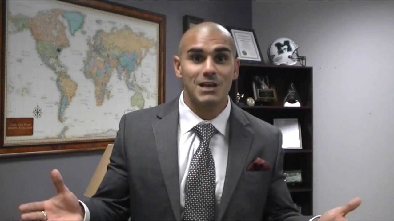 Vision or Division - Simon Arias in The Daily Locker Room - YouTube