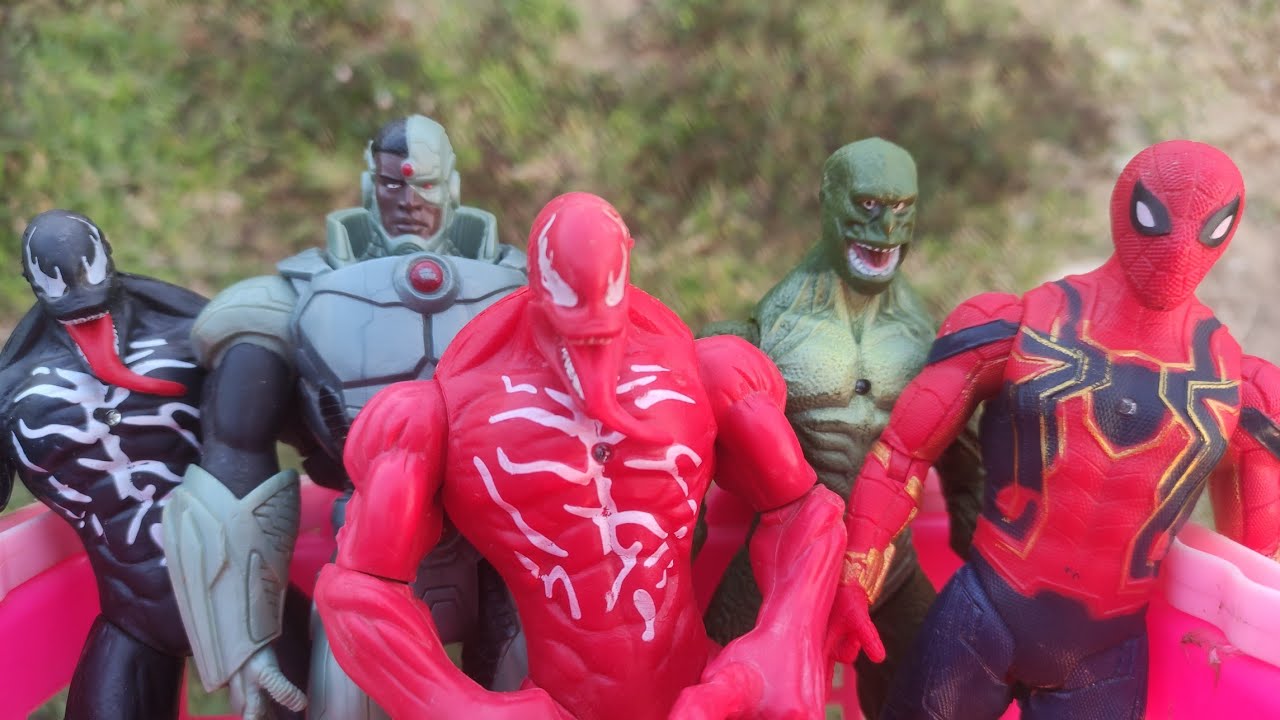 Menemukan Superhero Venom, Cyborg Lizard, Carnage dan Iron Spiderman ...