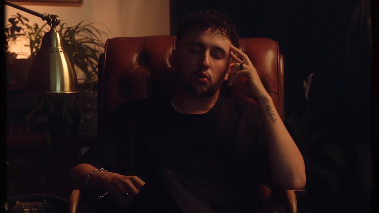 Je vais écrire ton morceau de rap/pop/RNB par Tonio23