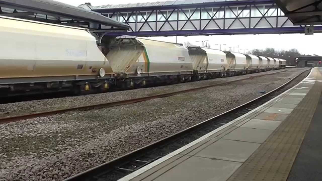 selby station 66 TARMAC TRAIN WITH EWS 66 ON IT - YouTube