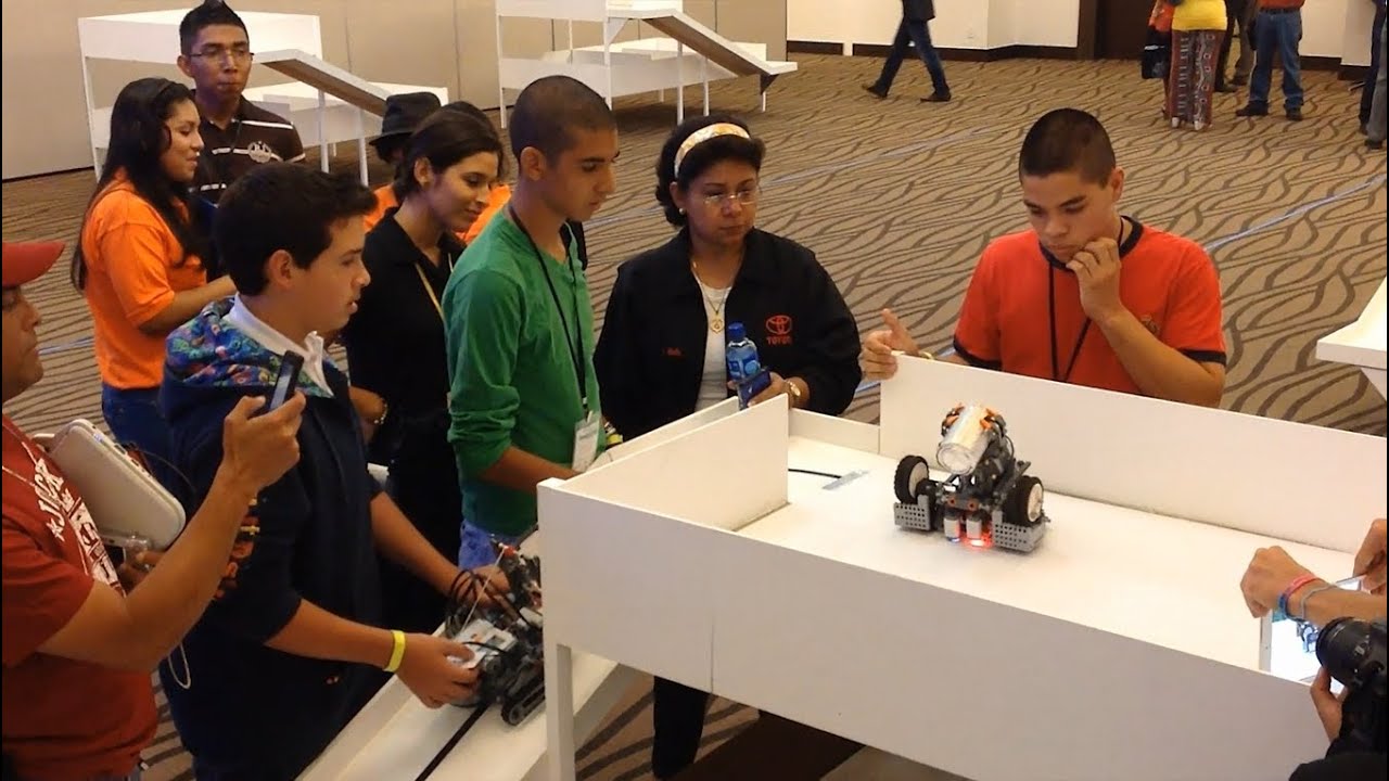 RoboCup Junior 2014 Panamá: Rumbo a Brasil - YouTube