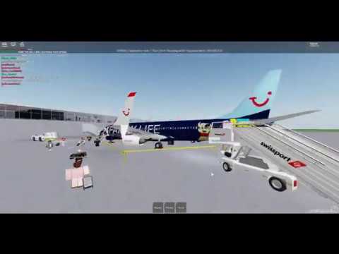 TUI | UK - Roblox Airline Flight Review! - YouTube