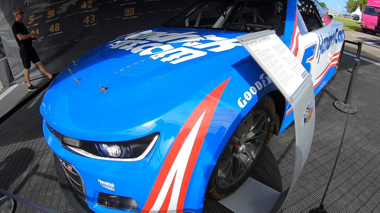 LOOK AT KYLE LARSON'S TEAM CHEVY NASCAR NEXT GEN CAR! - YouTube