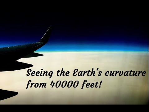 See Earth's curvature at 40000 feet from a plane! - YouTube