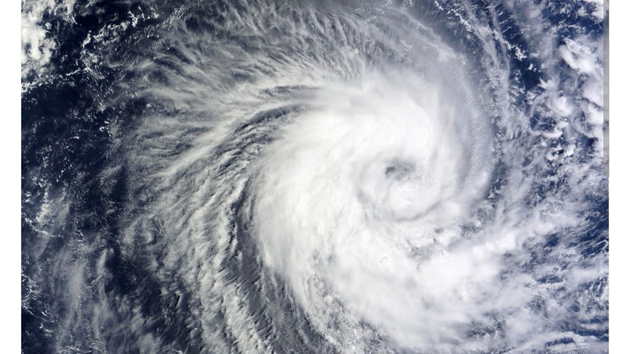 Fierce Storms with 80 km/h Winds Likely to Hit 9 Districts - YouTube