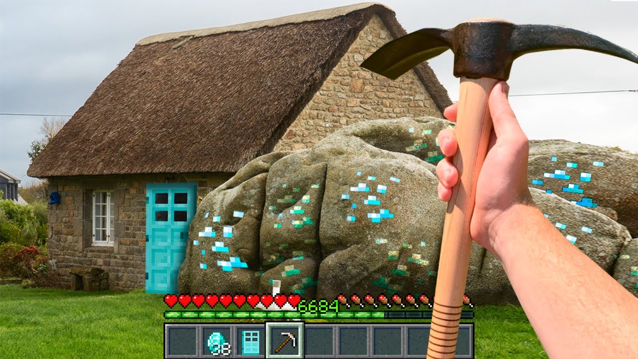 Realistic Minecraft in Real life Villager Diamond House En RTX EN LA ...