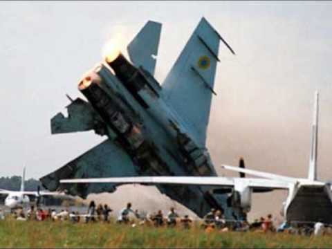 HARRIER JUMP JET CRASH - VERTICAL ACCIDENT - YouTube
