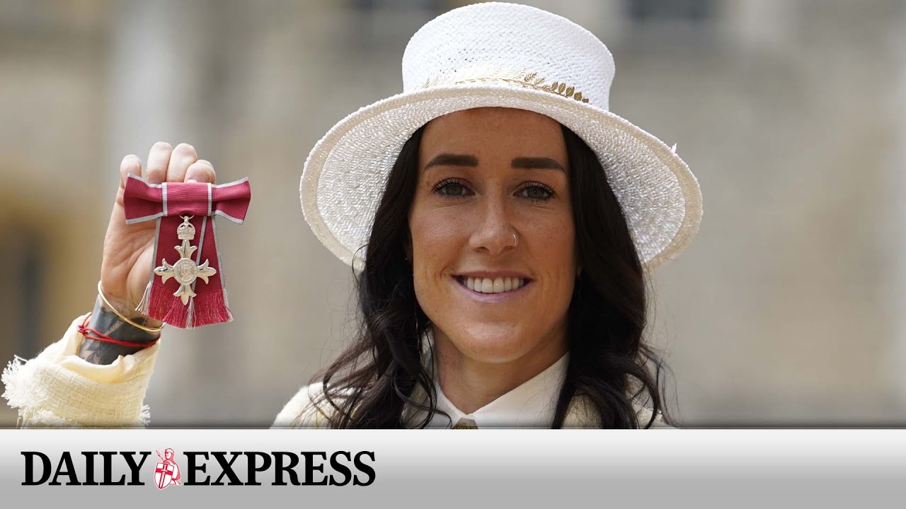 Lioness Lucy Bronze receives MBE at Windsor Castle - YouTube