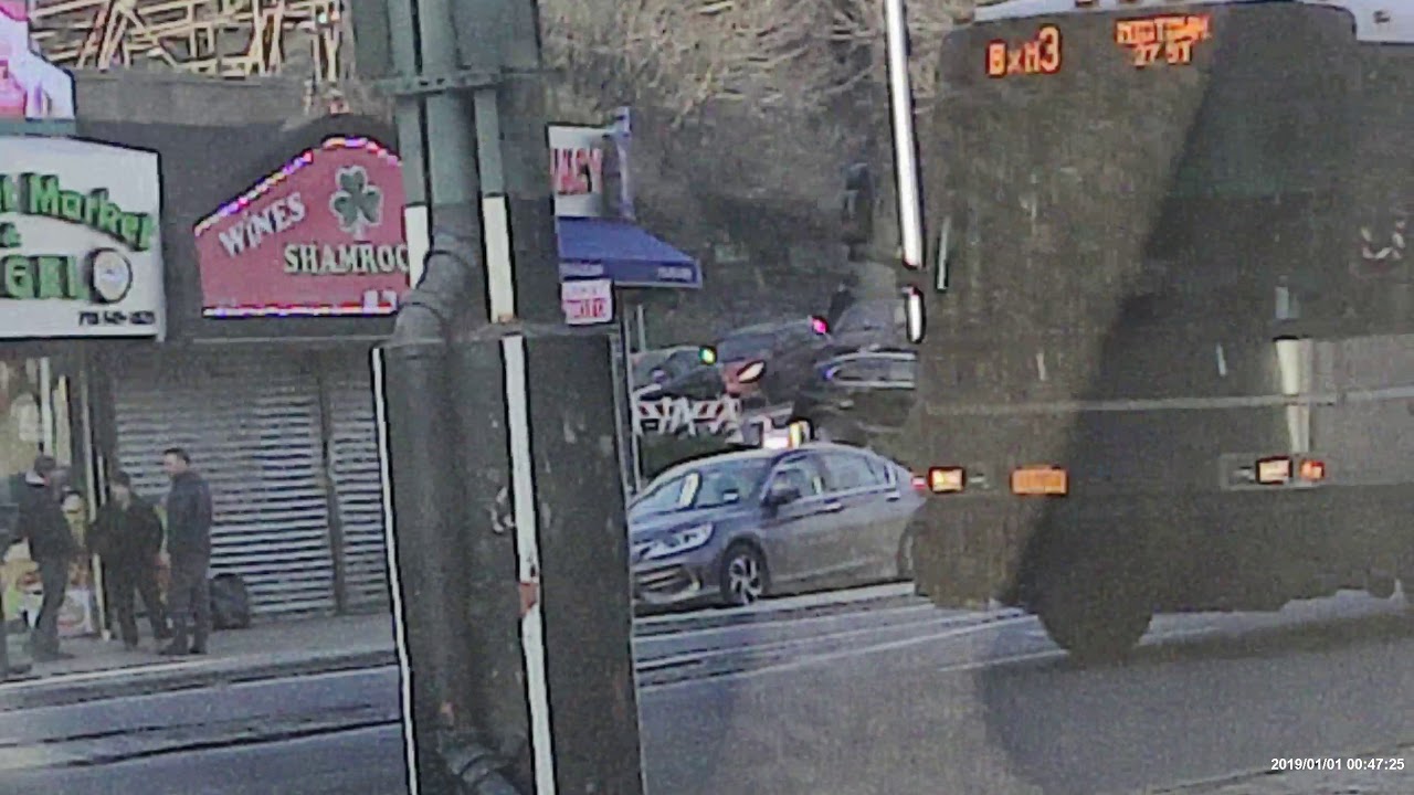 MCI D4500CL BUS ON THE BXM3 - YouTube