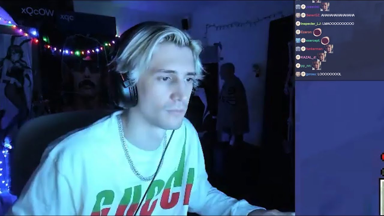 xQc Gets The Most Perfectly Timed Donation - YouTube