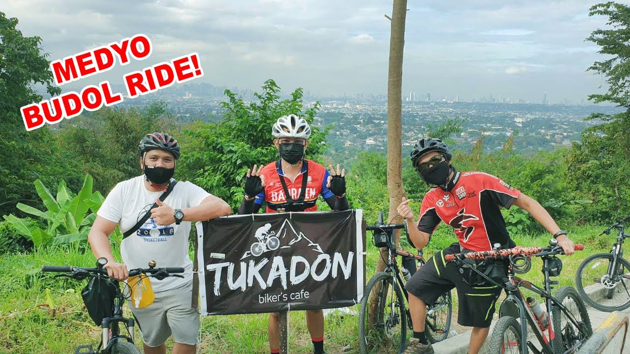 TUKADON BIKERS CAFE | Breakfast Ride - YouTube