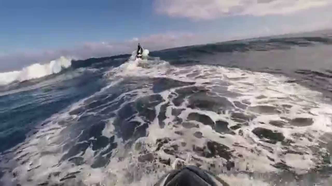 Jetski wave jumping - YouTube