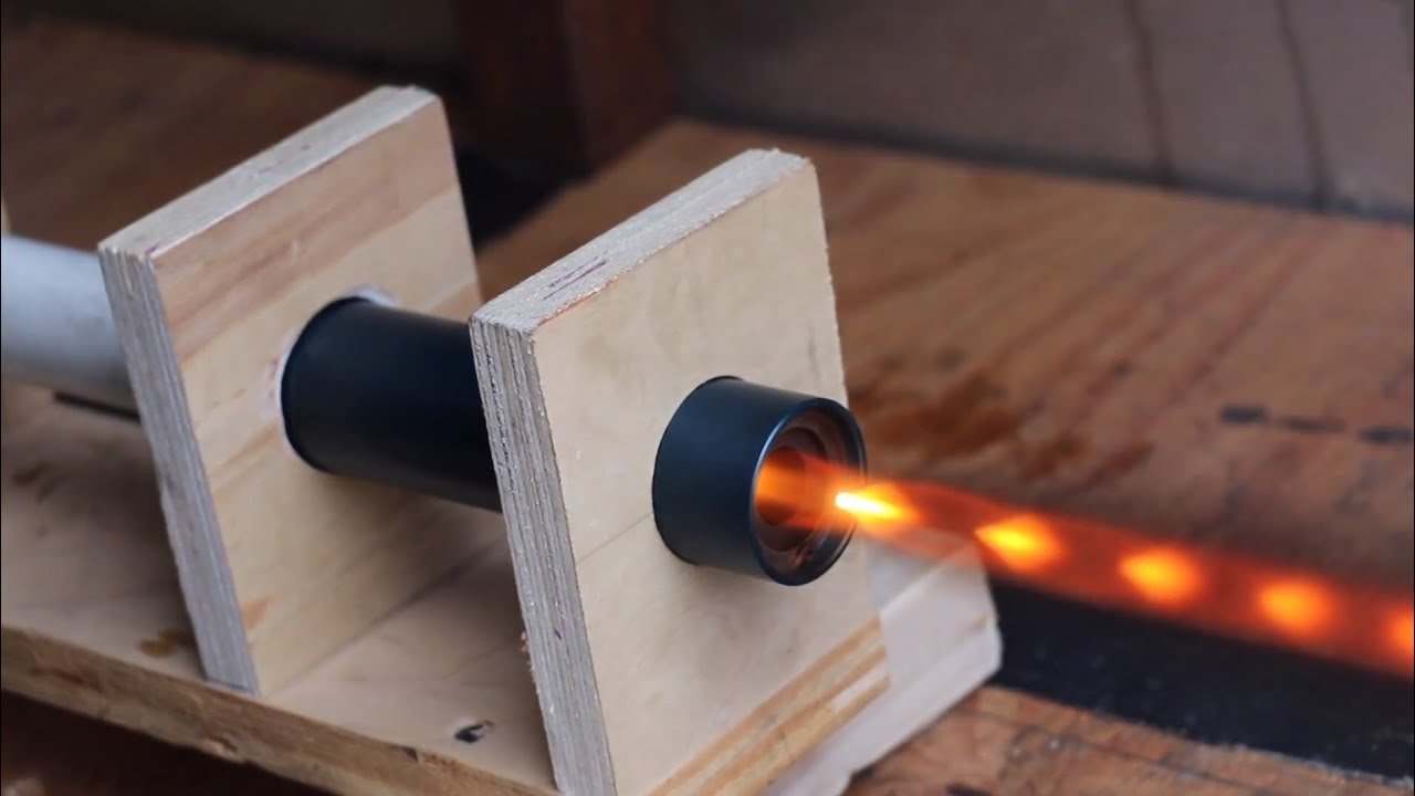 APCP Propellant Test 3/3/18 - YouTube