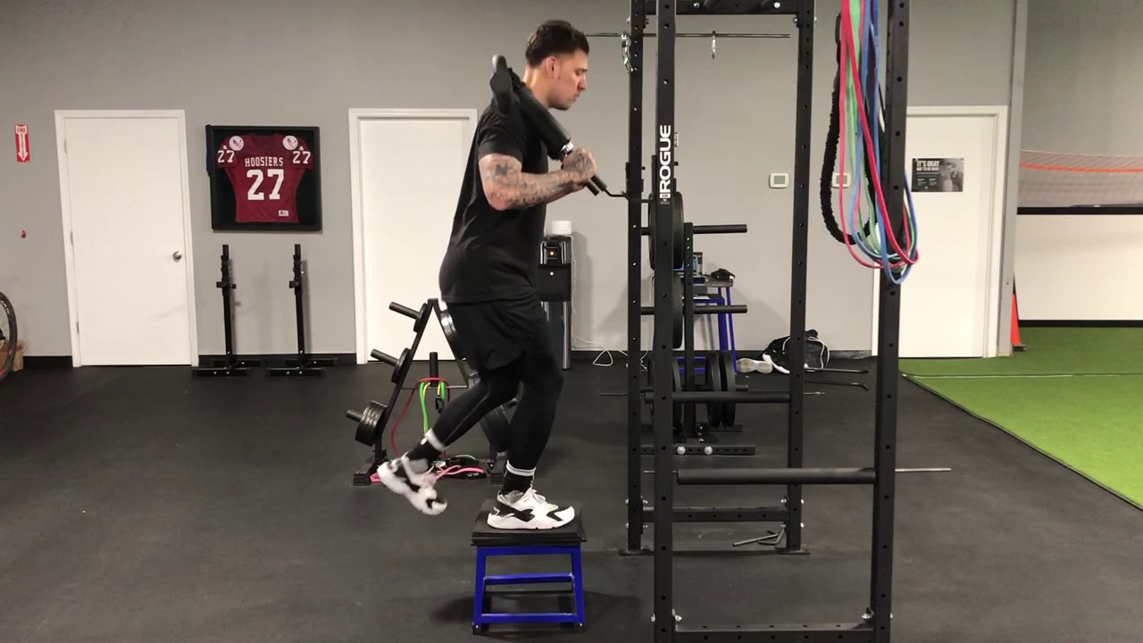 Exercise Demo: Safety Squat Bar Step-Up - YouTube