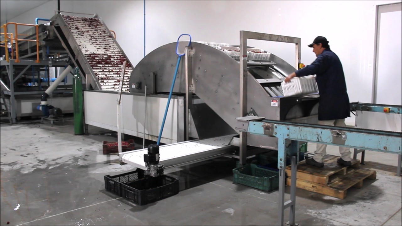 GP Graders 'Gooseneck' Lug Tipper - Chile 2016 - YouTube