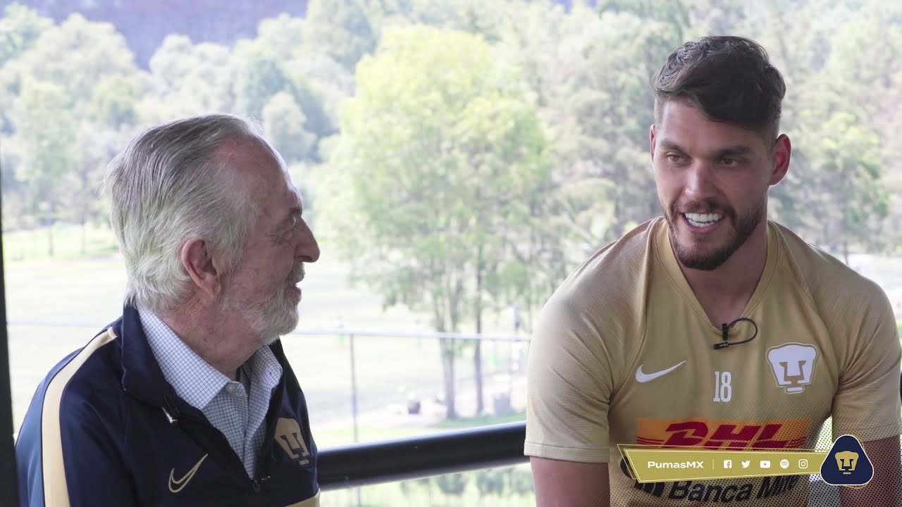 Entre Pumas con Luis Regueiro y Nicolás Freire - YouTube