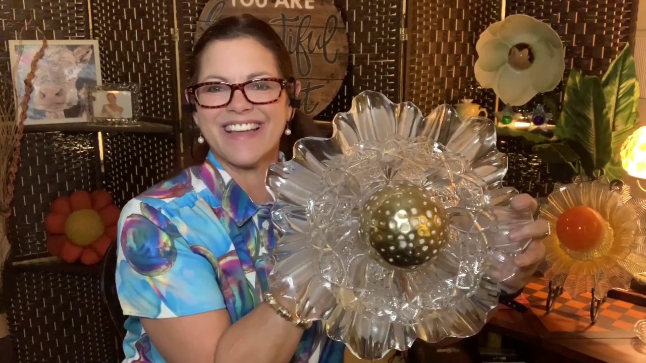 How to create this beautiful crystal and gold orb flower 🌸 - YouTube