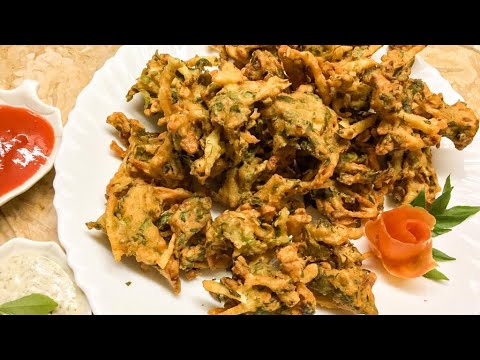 Paalak Parokay / پالک پکوڑے (Ramdan Special) by Kk's Food Point - YouTube