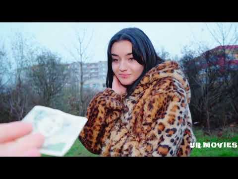 SEXY FRENCH STUDENT PUBLIC BLOWJOB