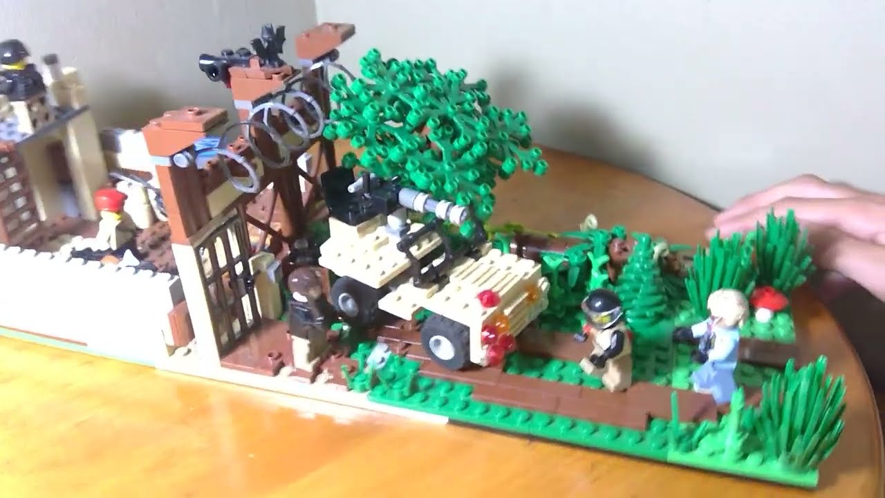 Ultimate zombie apocalypse base! - YouTube