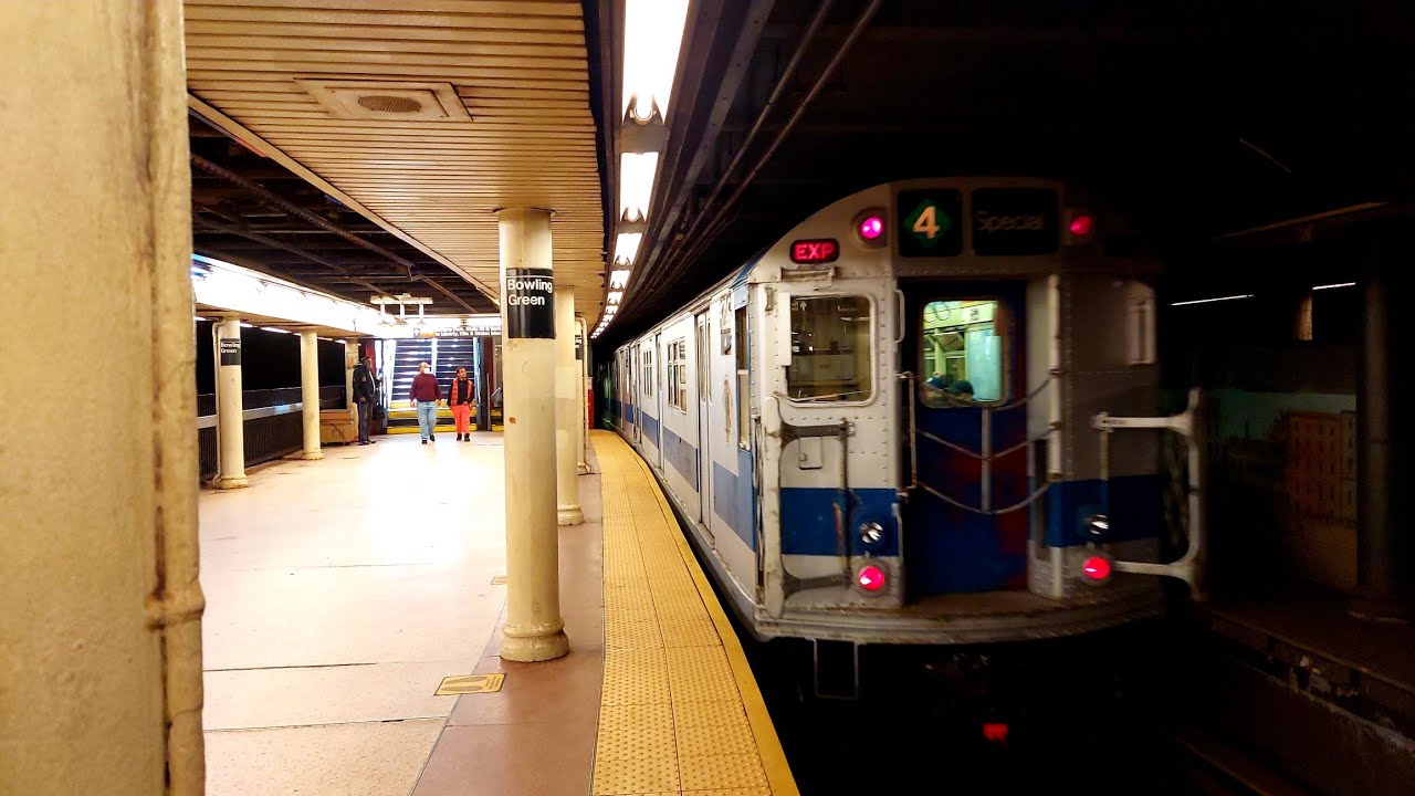 MTA New York City Subway: Train of Many Colors R33 & R36 bypassing ...
