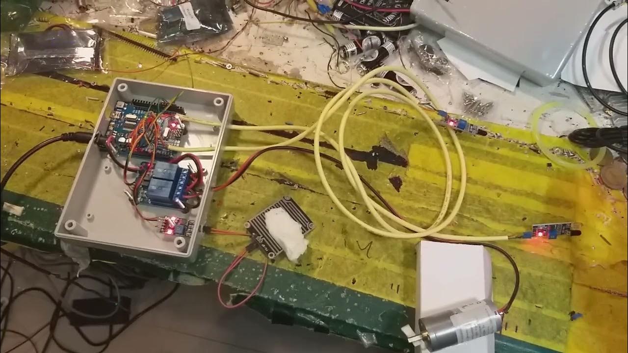 ระบบควบคุมราวตากผ้าอัตโนมัติ เก็บผ้าเมื่อฝนตกควบคุมด้วย Arduino - YouTube