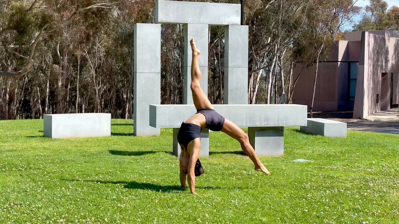 Handstand → bridge → kickover (flat ground) - YouTube