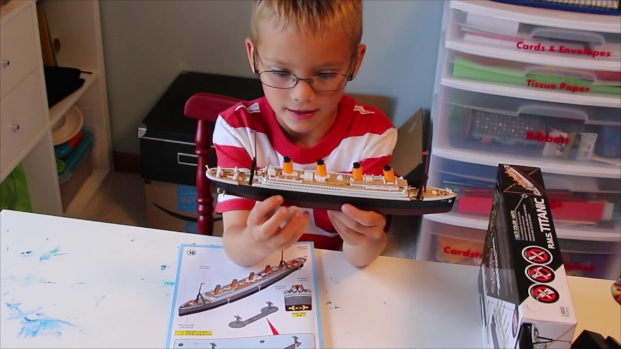 Academy R.M.S. Titanic MCP Model Review - YouTube