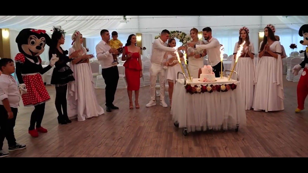 La mulți ani-Botez Medeea-Andreea - YouTube