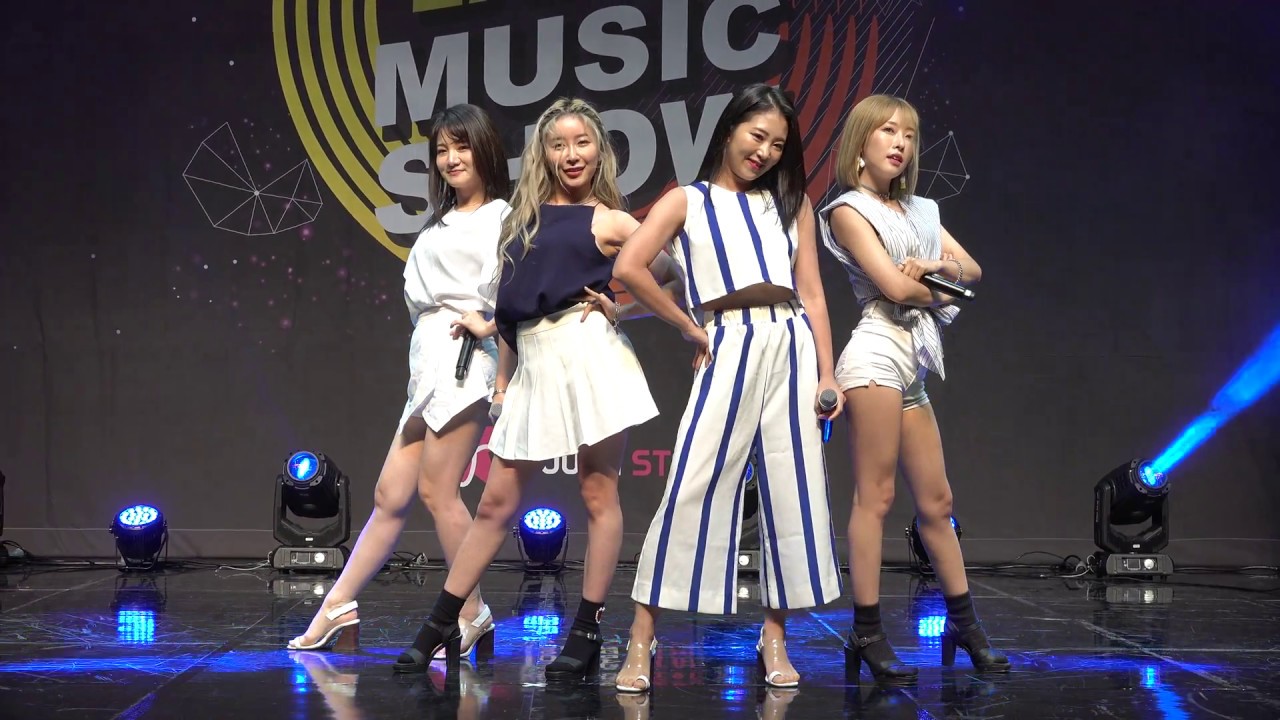 [4K] 걸그룹 키튼걸스(Kitten Girls) - U Me Us 그린어스 뮤직쇼 180821 ★ 직캠 humoresque76 ...