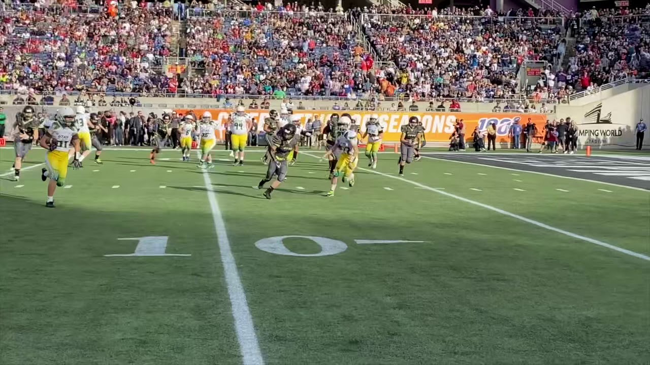 Girls Tackle Football at NFL Pro Bowl - YouTube