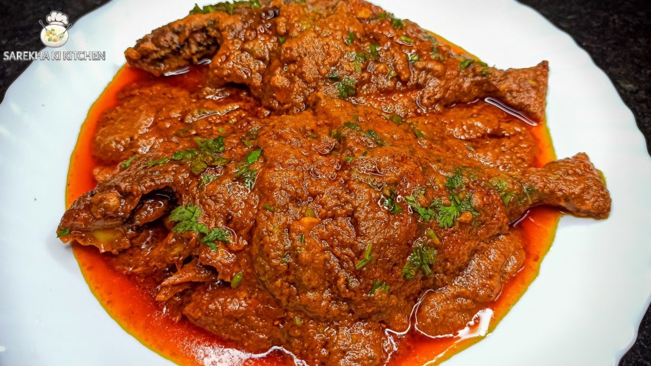 Pomfret Fish Curry | Pomfret Fish Recipe | Sarekhakikitchen - YouTube
