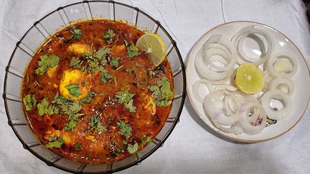 Jhat pat banne wali mazedaar egg curry | New recipe | By Ammi's kichen ... Jhat pat banne wali mazedaar egg curry | New recipe | By Ammi's kichen ...